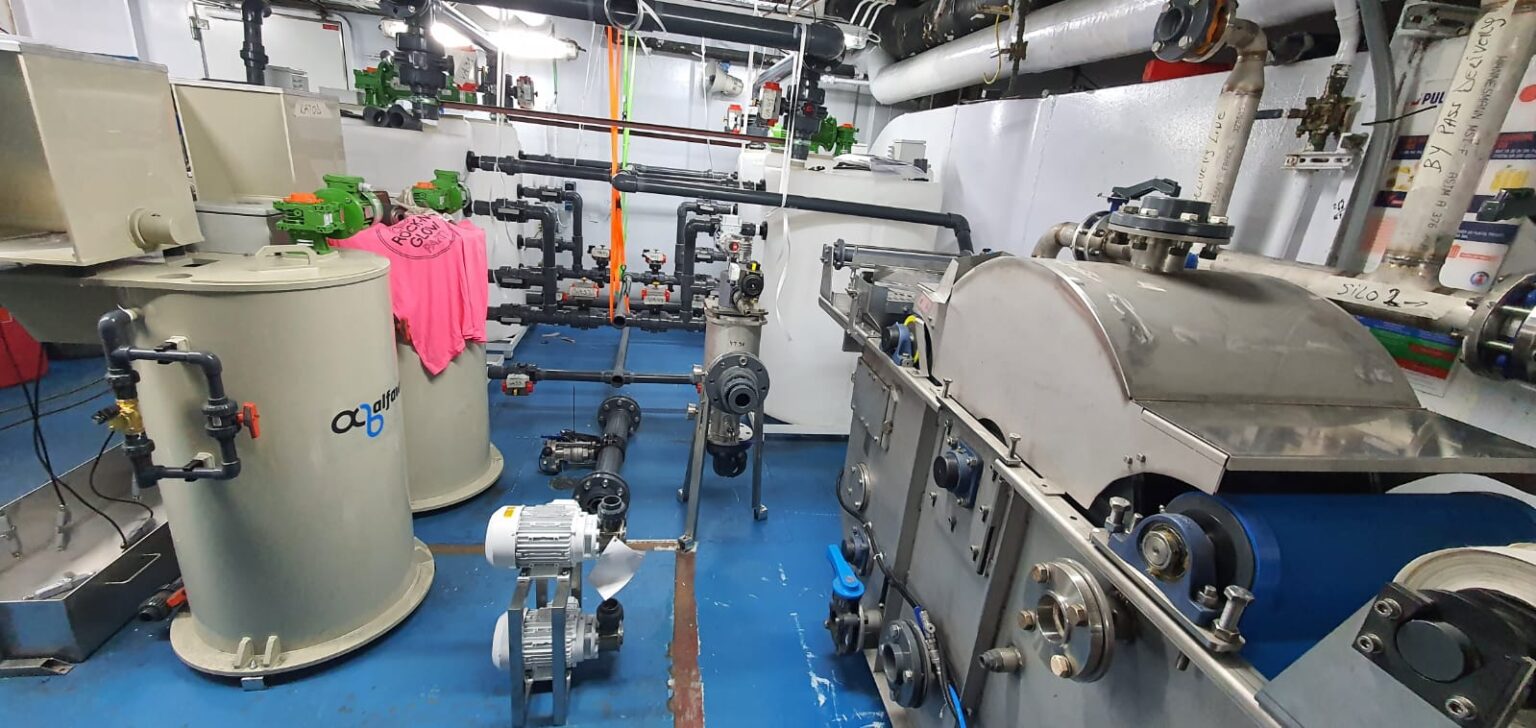 Carniva Splendor – Food Waste Segregation projection – Evomarine